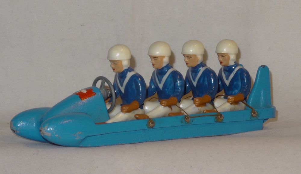 Bobsleigh Allemagne vers 1950. Métal et plastique. (Gebraucht) in ...