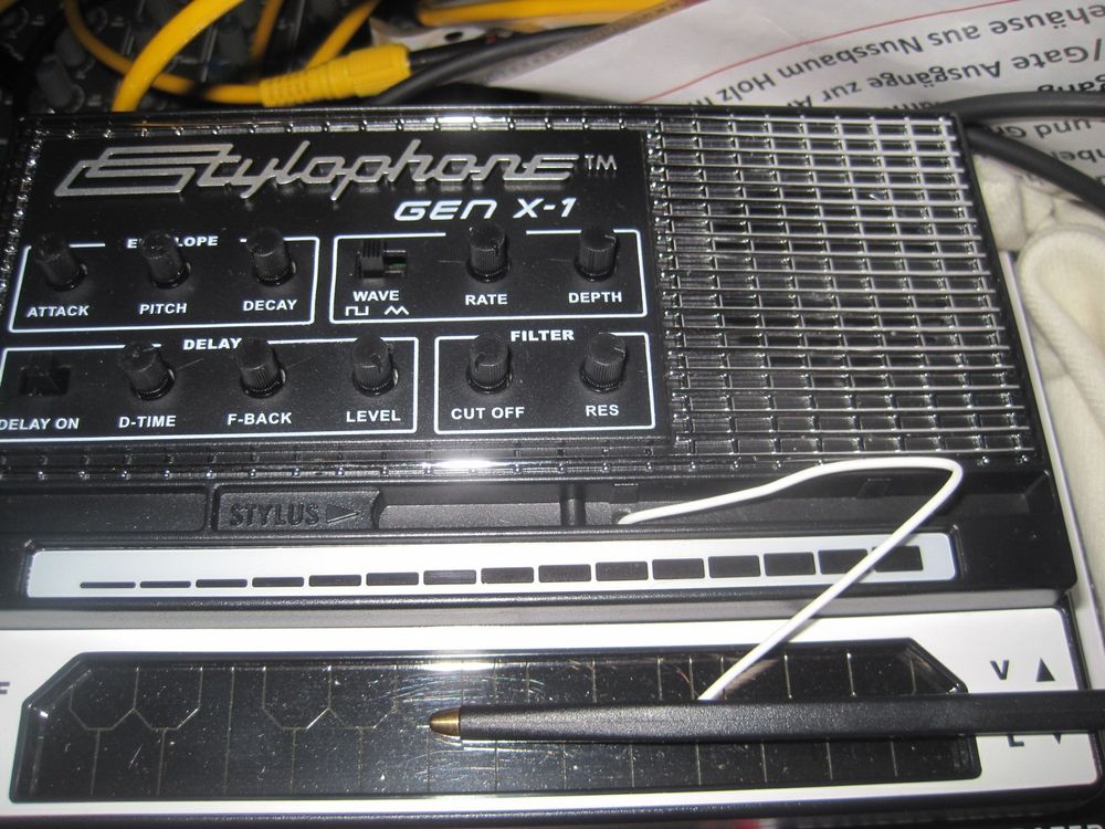 Dübreq Stylophon GEN X-1 (OVP) | Kaufen auf Ricardo