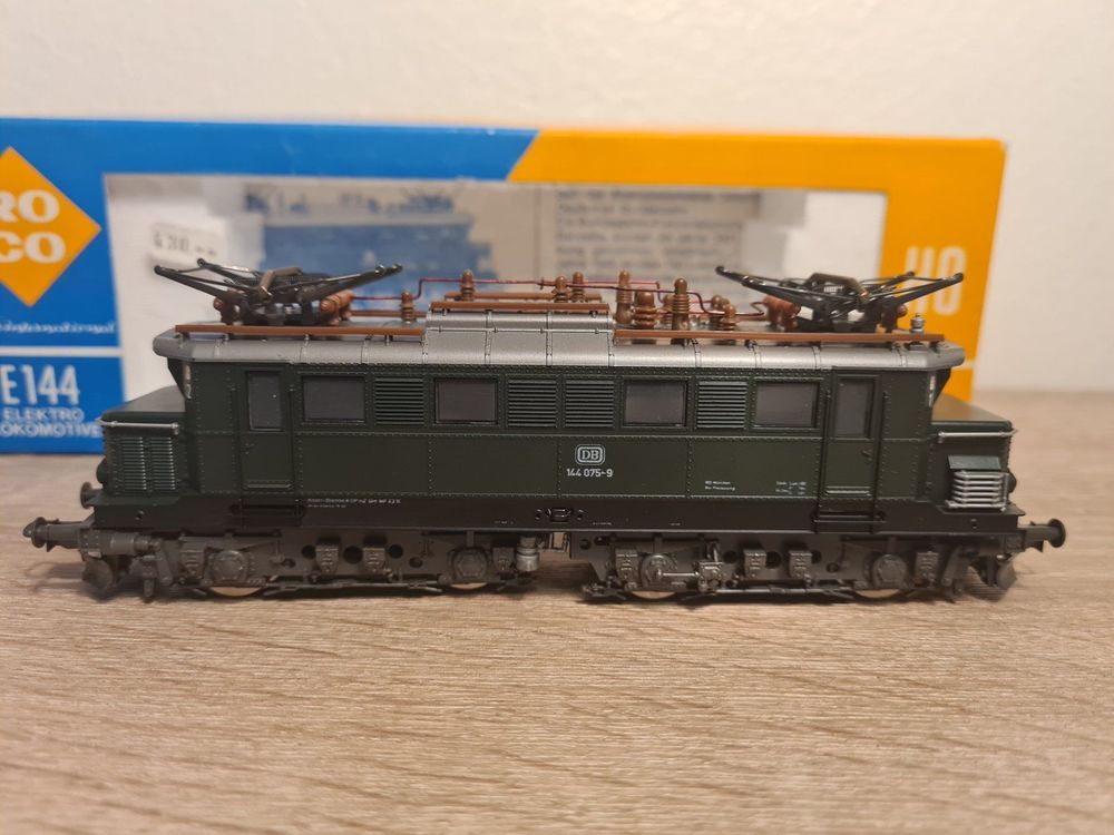 Roco 4131 E-Lok E144 DB H0 (Gebraucht) in St-Aubin-Sauges für CHF 34 ...