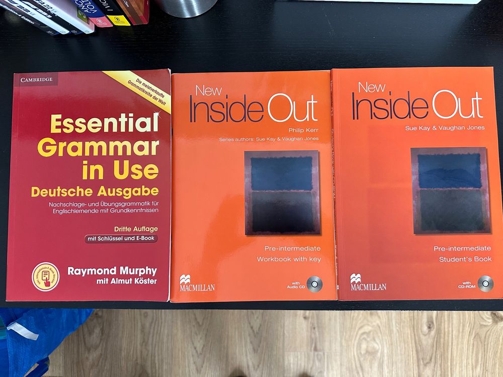 New Inside Out - Pre-intermediate + Essential Grammar in Use (Gebraucht ...