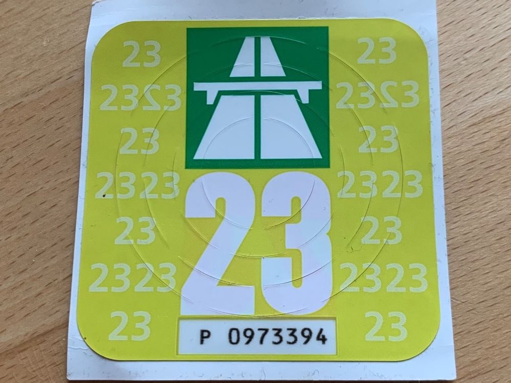 Autobahnvignette 2023 (Neu und originalverpackt) in Winterthur für CHF 35 – nur Abholung auf ...