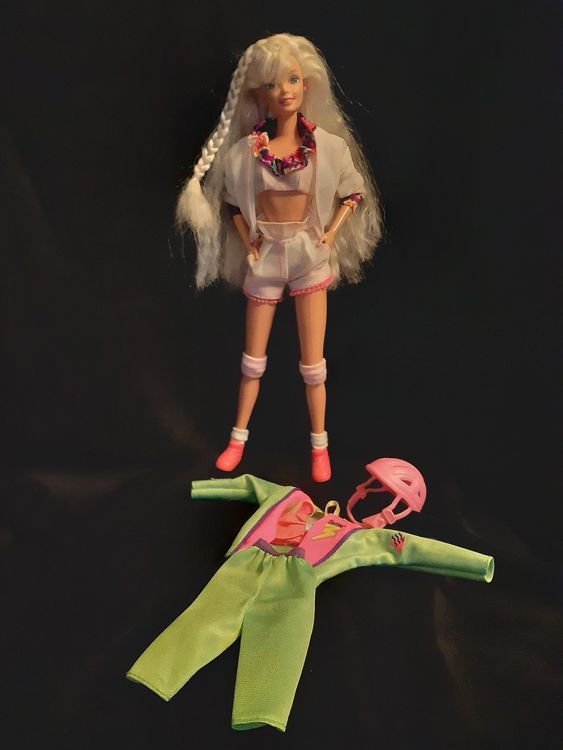 Barbie im "Rollerblade" und "Bicyclin"-Outfit (1991/94) (Gebraucht) in ...
