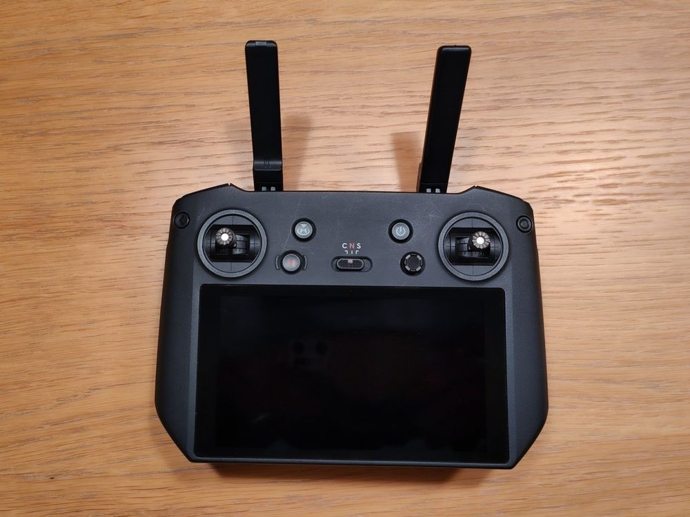 DJI RC Pro Controller – extra helles Profi-Display (Gebraucht) in ...