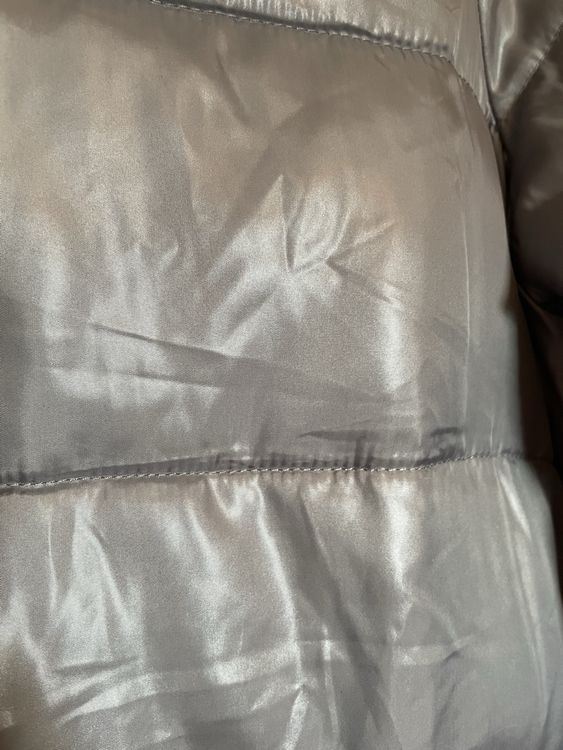 Doudoune Vero Moda grise à capuche, taille S Neuve (Neuf avec emballage ...