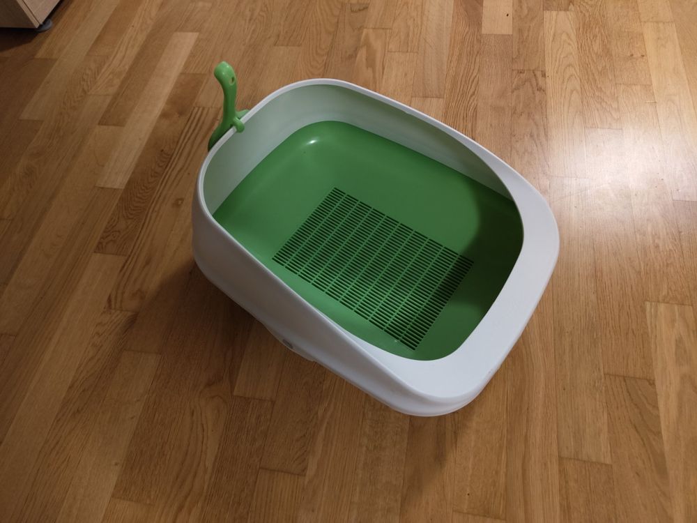 Purina Tidy Cats Litter Box (Gebraucht) in Zürich für CHF 10 – nur ...