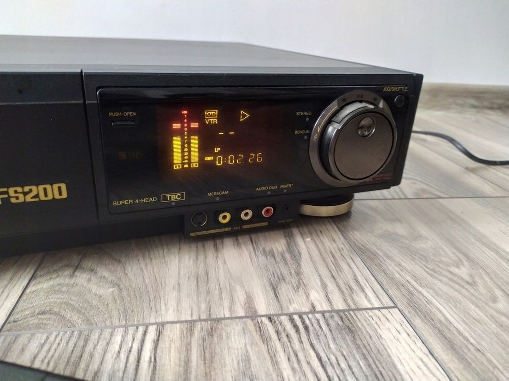 Panasonic NV FS 200 EG S-VHS High-End Videorecorder | Acheter sur Ricardo