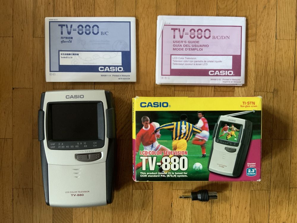 TÉLÉVISION CASIO TV-880 LCD VINTAGE état neuf | Kaufen auf Ricardo