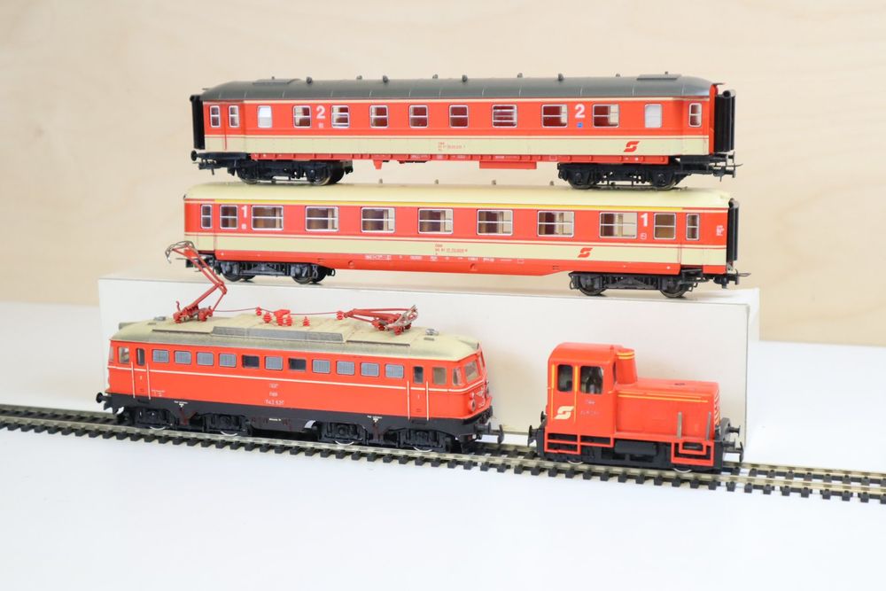 Kleinbahn ÖBB E-Lok + Rangierlok + Wagen Set - H0 (D'occasion) à ...
