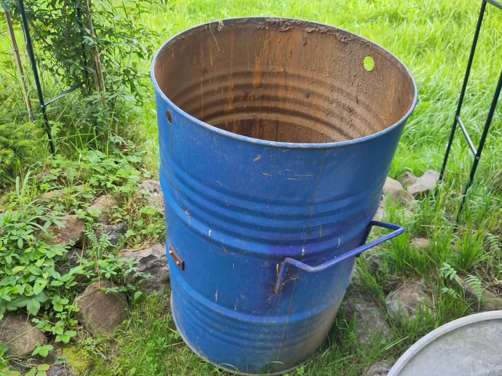 Stahlfass Fass Gross (Gebraucht) in Studen SZ für CHF 20 – nur Abholung ...