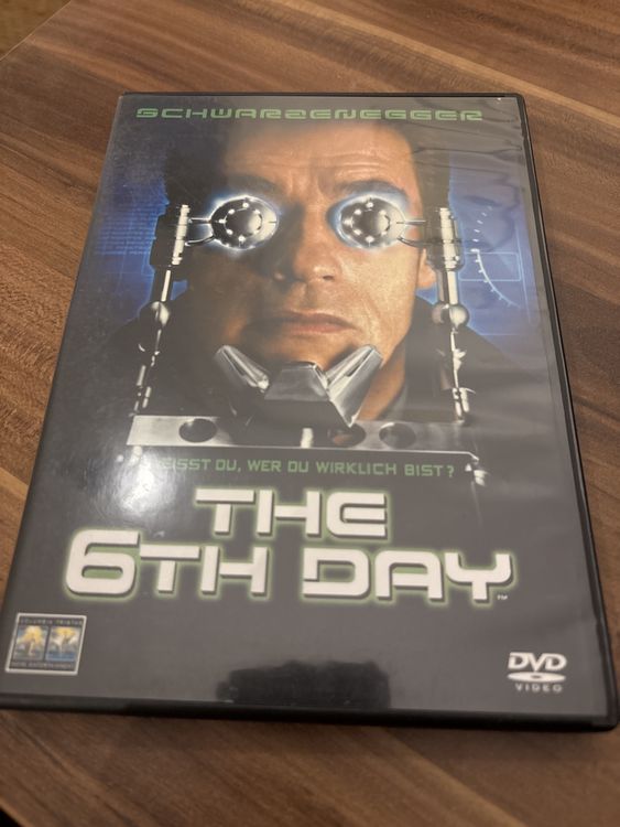DVD The 6th Day Schwarzenegger Top Action Thriller (Gebraucht) in Mels ...