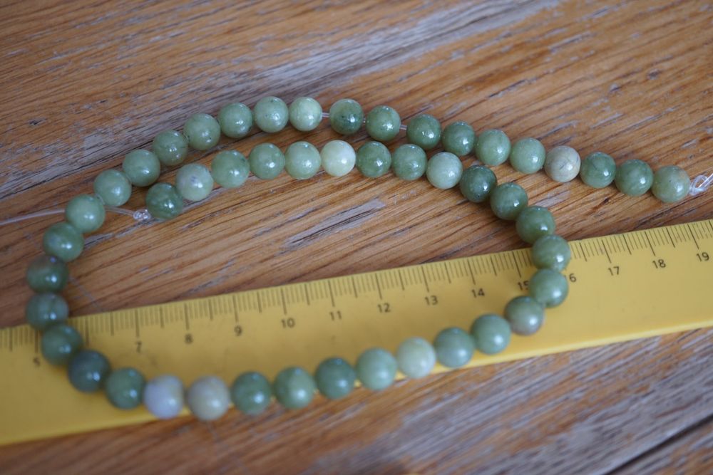 Jade Grün Kugel Strang 6mm (Neu und originalverpackt) in Eschenbach für ...