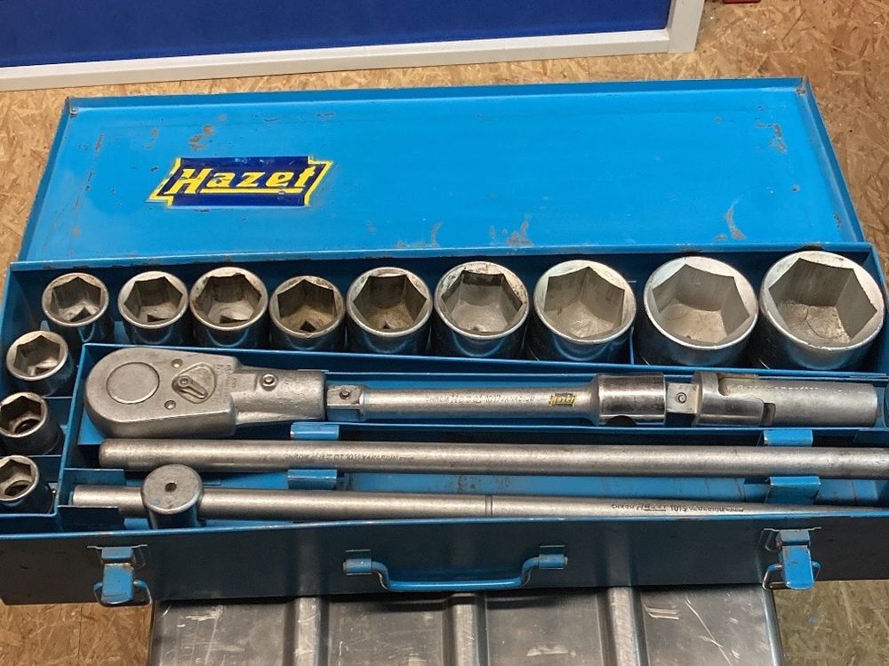 Hazet Steckschlüsselsatz Metrisch 3/4 Zoll 1000-1 little a (Gebraucht) in Steffisburg für CHF ...