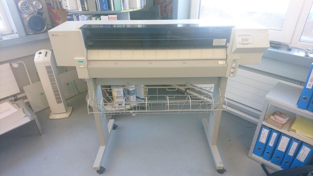 Plotter - HP DesignJet 220 (Defekt) in Thörishaus für CHF 1 – nur ...
