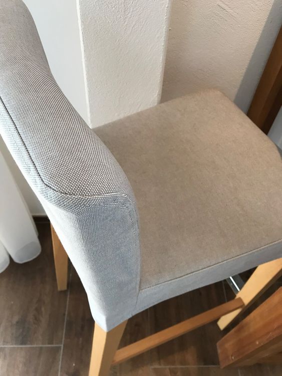 2 Barhocker Eiche (Gebraucht) in Siebnen für CHF 30 – nur Abholung auf Ricardo kaufen