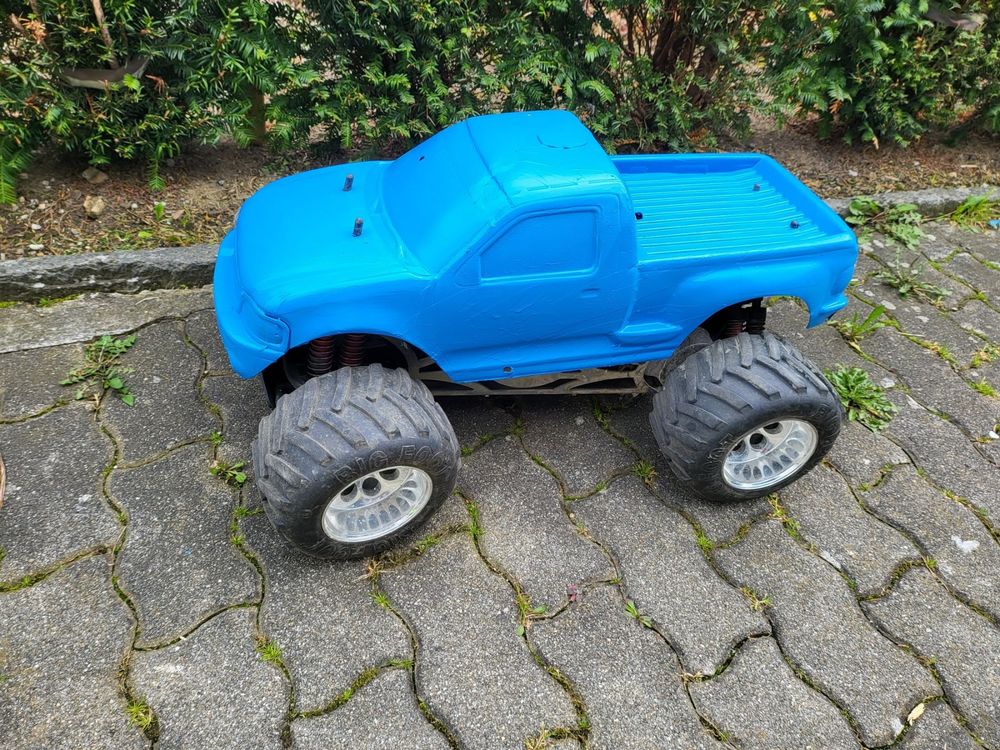 FG MONSTER TRUCK 26CCM jetzt ab. Fr1.- | Kaufen auf Ricardo
