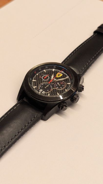 Ferrari Paddock Chronograph Black Carbon Ronda 5050.C (Gebraucht) in ...