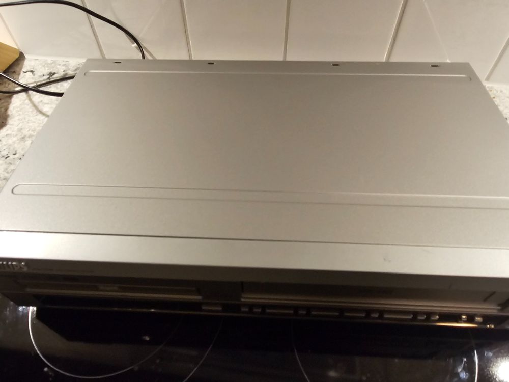 Orion DVD/VHS-Kombigerät - Nostalgie pur!! (Gebraucht) in Affoltern am ...