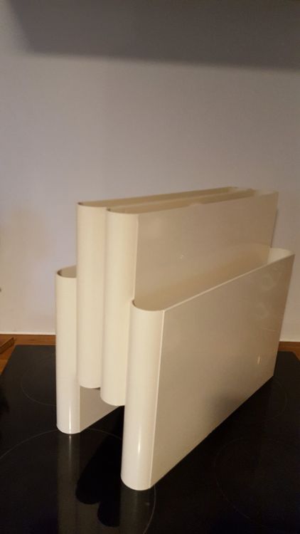 Vintage Kartell Zeitschriftenständer oder auch für Vinyl Pla | Kaufen ...