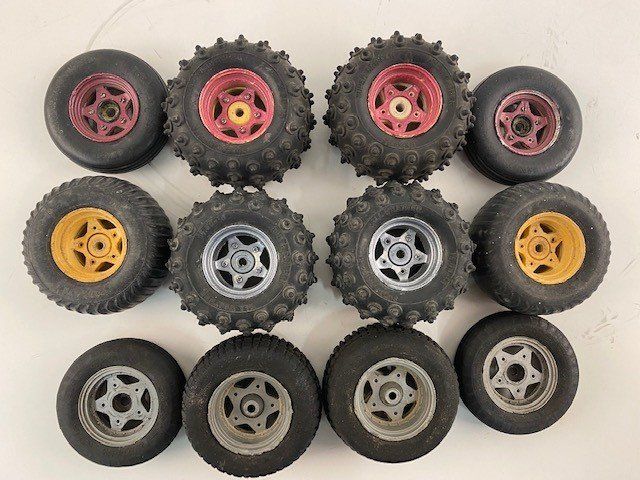 Tamiya Rough Rider, Super Champ und Sand Scorcher Räder alt (Defekt) in ...