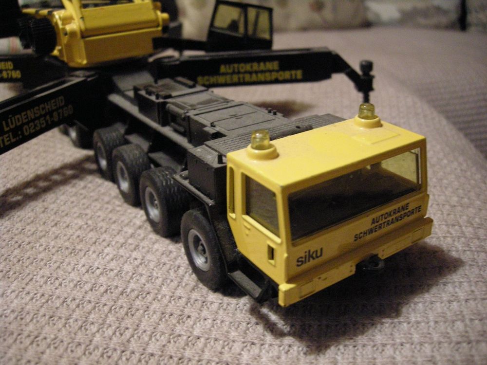 Schwerer Mobilkran blau Siku 1:55, Lüdenscheid (Defekt) in Birmenstorf ...