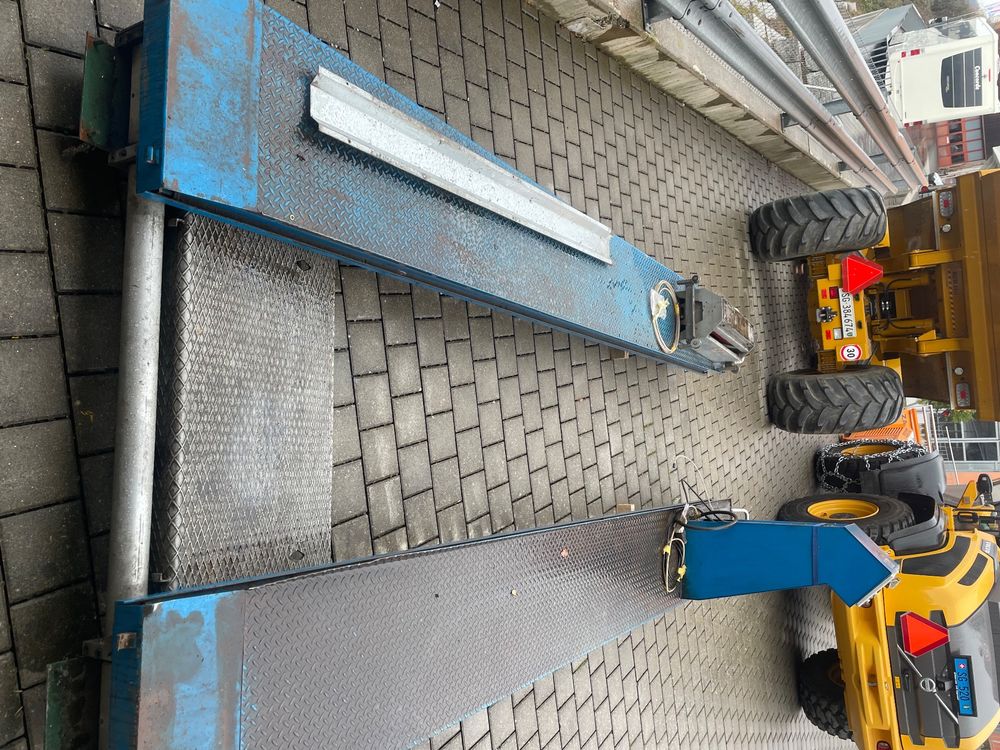 Omer Schienenlift 4.0t (Gebraucht) in Galgenen für CHF 910 – nur Abholung auf Ricardo kaufen