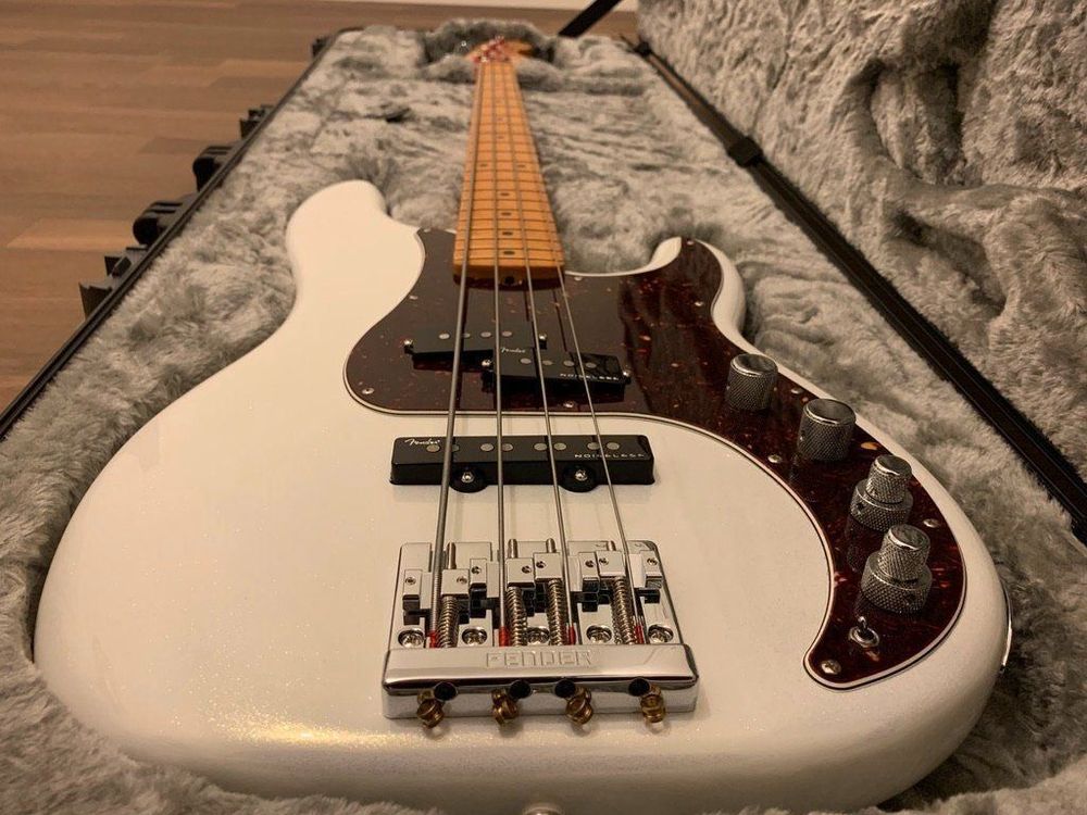 Fender Ultra Precision Bass ArcticPearl | Kaufen auf Ricardo
