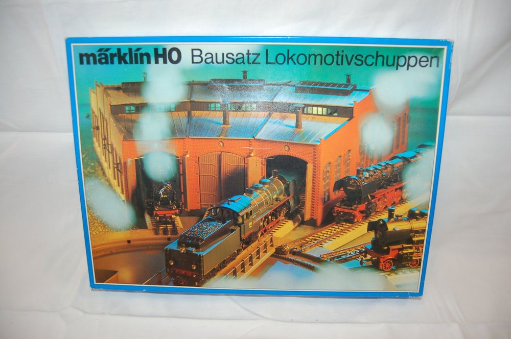 Lokomotivschuppen Bausatz Märklin HO 7288 ist schon älter (Neu und ...