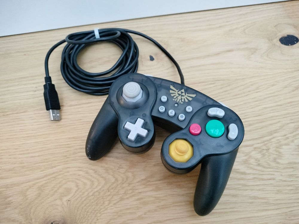 Zelda Gamecube Controller für Nintendo Switch ab 1.- (Defekt) in Wil SG ...
