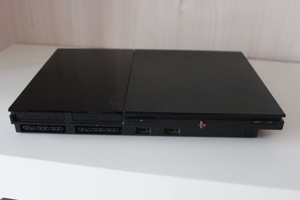 Sony PlayStation 2 Slim (SCPH-90004) Konsole / PS2 | Kaufen auf Ricardo