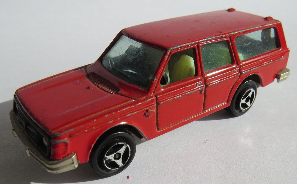 Majorette Volvo 245 DL (Gebraucht) in Ettingen für CHF 3 – mit ...