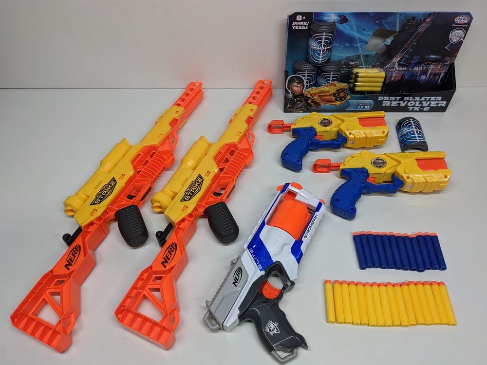 Nerf Set: 5 Waffen und 35 Schuss (Gebraucht) in Menziken für CHF 65 ...