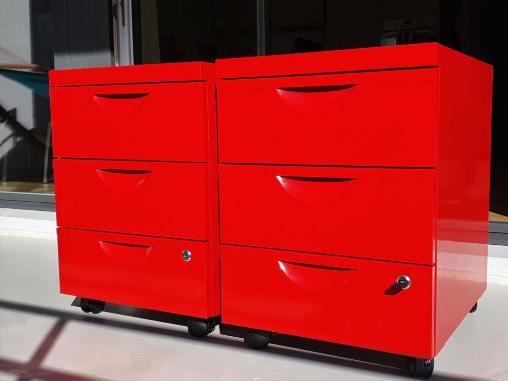 2 x Rollcontainer mit 3 Schubladen (rot) (Gebraucht) in Thun für CHF 50 ...