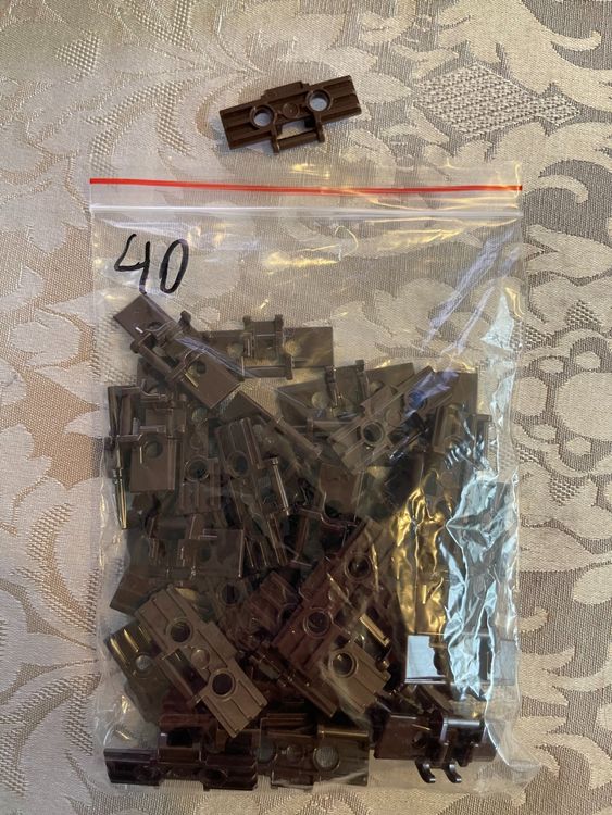 Lego 40 x Technic, Link Tread Wide with 2 Pin Holes - 57518 (Gebraucht ...