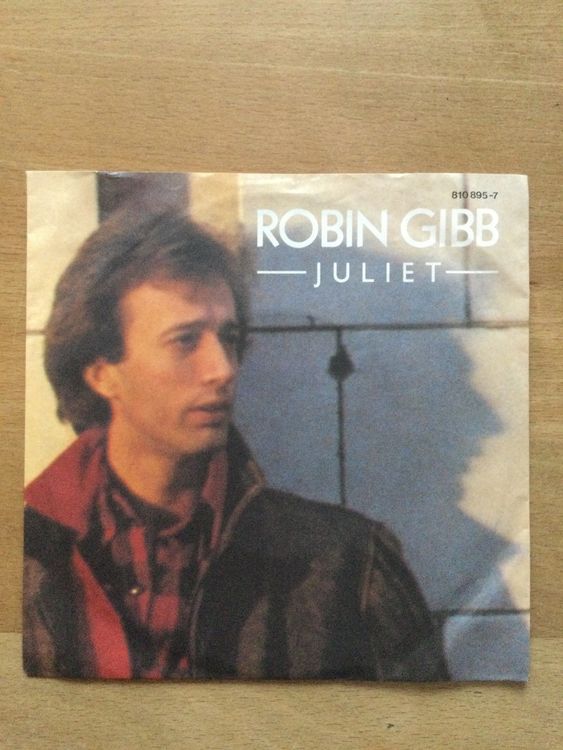 Robin Gibb - Juliet / Hearts On Fire Single (Gebraucht) in Feuerthalen ...