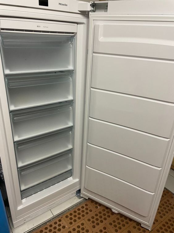 Gefrierschrank MIELE FN 24263 ws (Gebraucht) in Niederrohrdorf für CHF ...