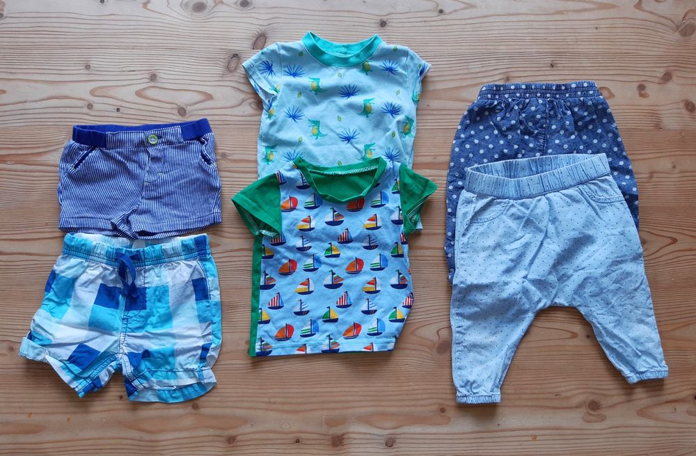 Kleiderpacket Baby - 32-Teilig / Gr. 62 | Kaufen auf Ricardo