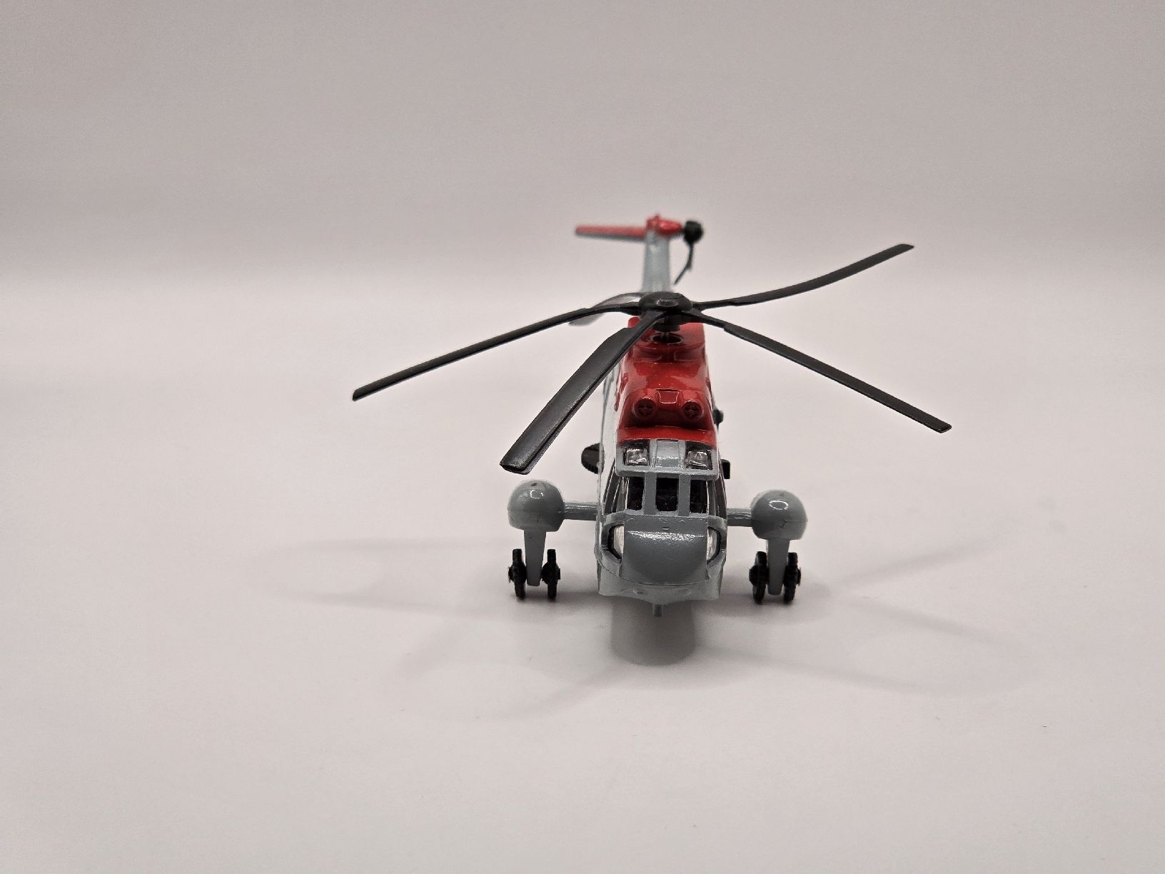 Dinky Toys 736 Bundesmarine Sea King Helikopter (Defekt) in Giffers für ...
