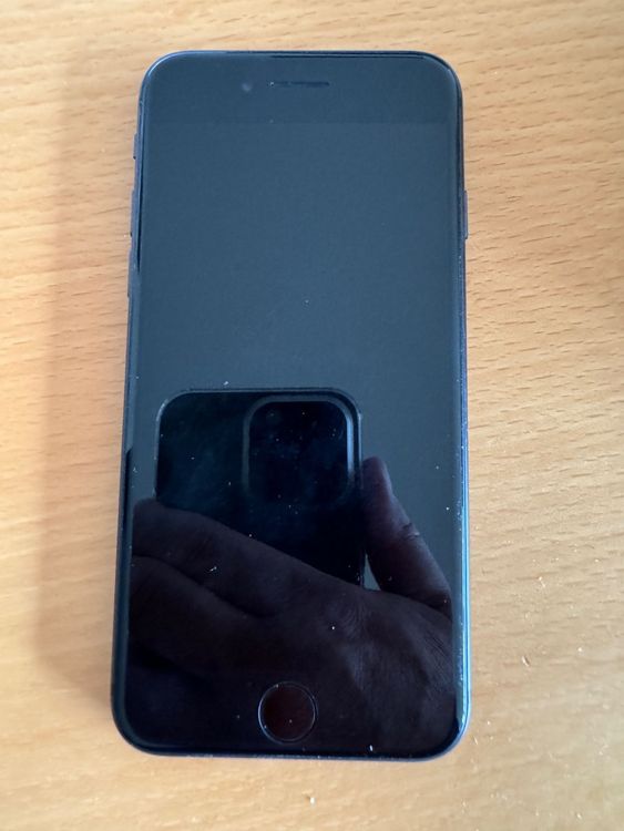 iPhone8 zu verkaufen | Kaufen auf Ricardo