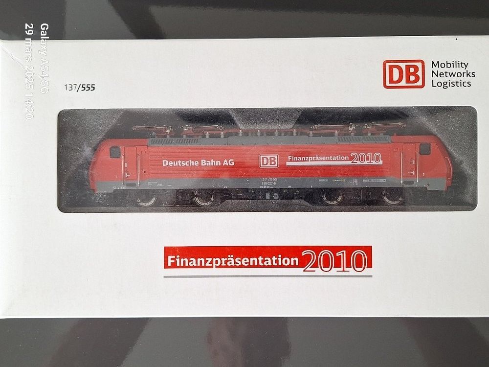 Märklin Dig . Locomotive Finanzpräsentation 2010, Nr.137/555 (Neu und originalverpackt) in Saxon ...