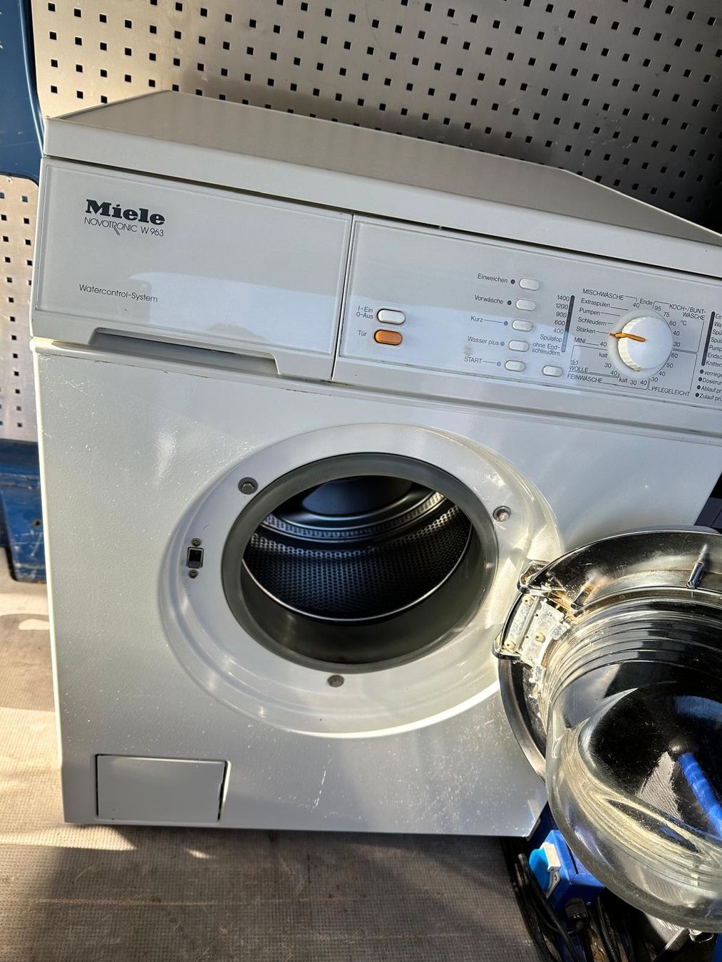 Miele Waschmachine NOVOTRONIC W 963 DEFEKT (Defekt) in Spreitenbach für ...
