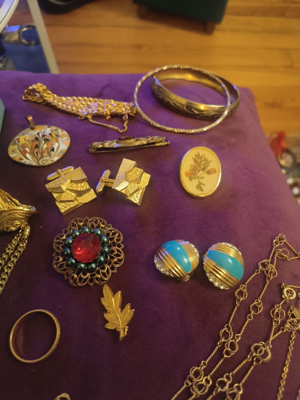 lot bijoux divers anciens dot parure Pierre lang (D'occasion) à ...