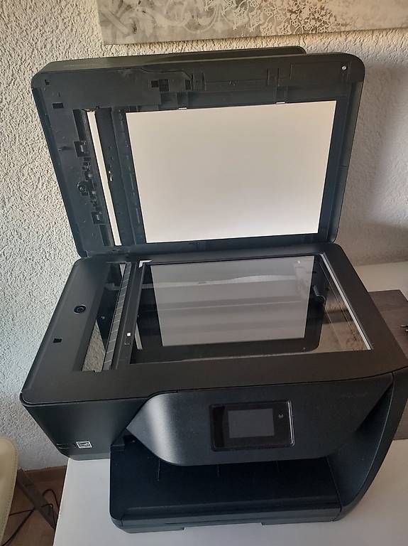 HP OfficeJet 6950 All-in-One evtl. teildefekt (Gebraucht) in Ittigen ...