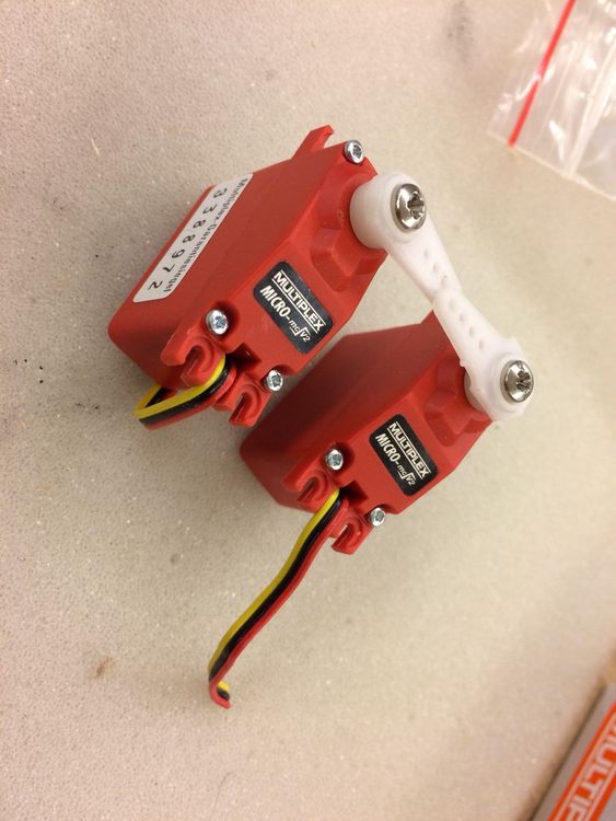 Servos Multiplex Micro MC V2 | Kaufen auf Ricardo