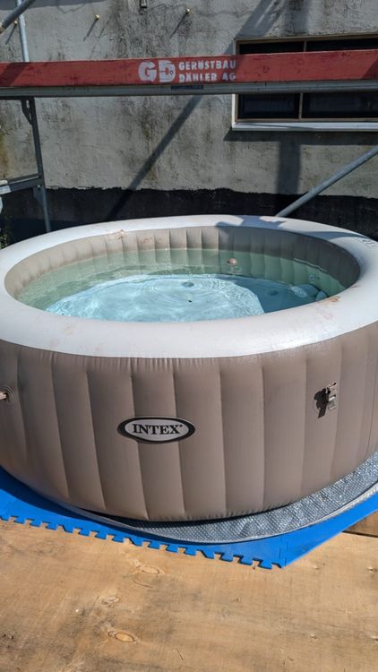 Intex Whirlpool für gemütliche Stunden (Gebraucht) in Opfershofen TG ...