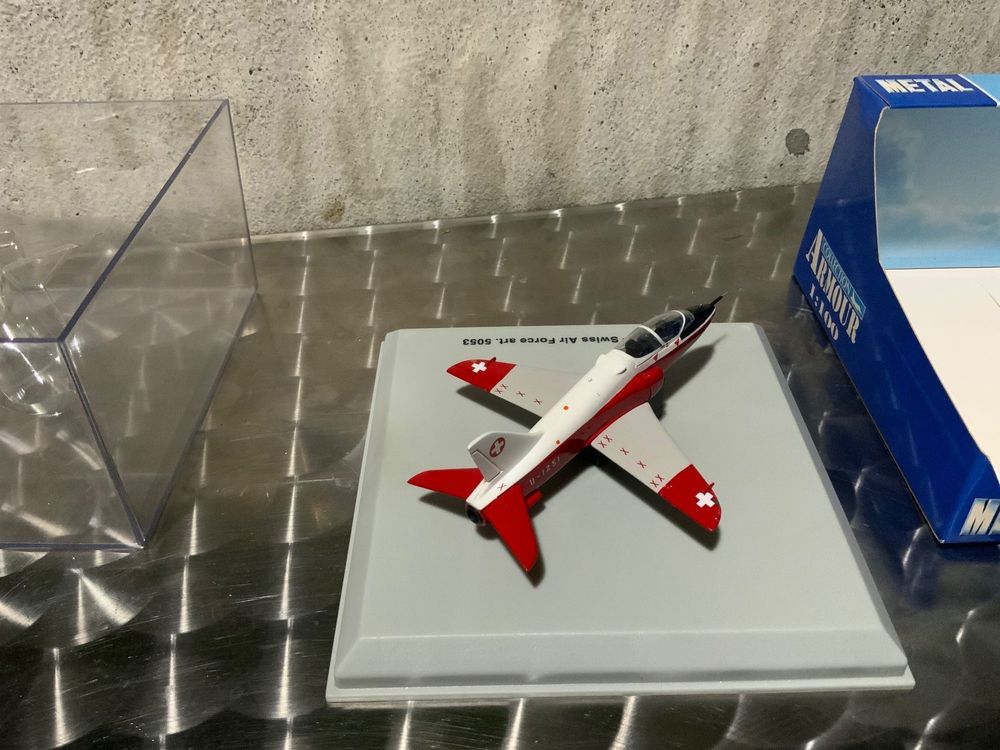 BAe Hawk Swiss Air Force Armour 1:100 Aviatik Luftwaffe (Neu (gemäss ...