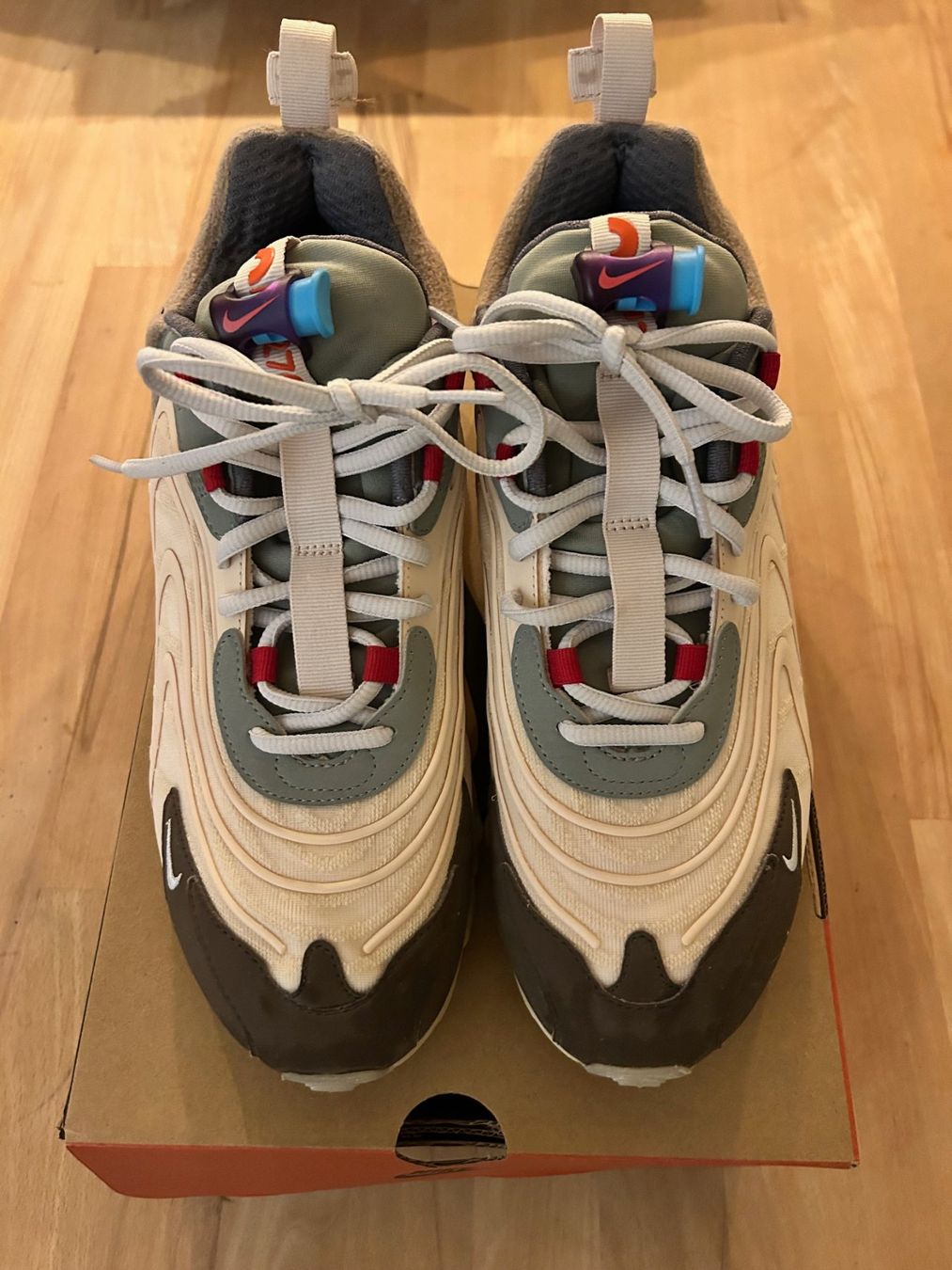 Nike Air Max 270 Cactus Trails X Travis Scott (Neu (gemäss Beschreibung ...