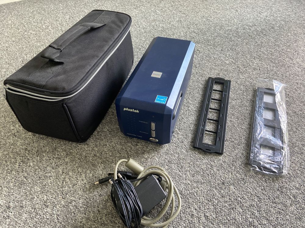 Plustek OpticFilm 7400 Negativ Scanner | Kaufen auf Ricardo