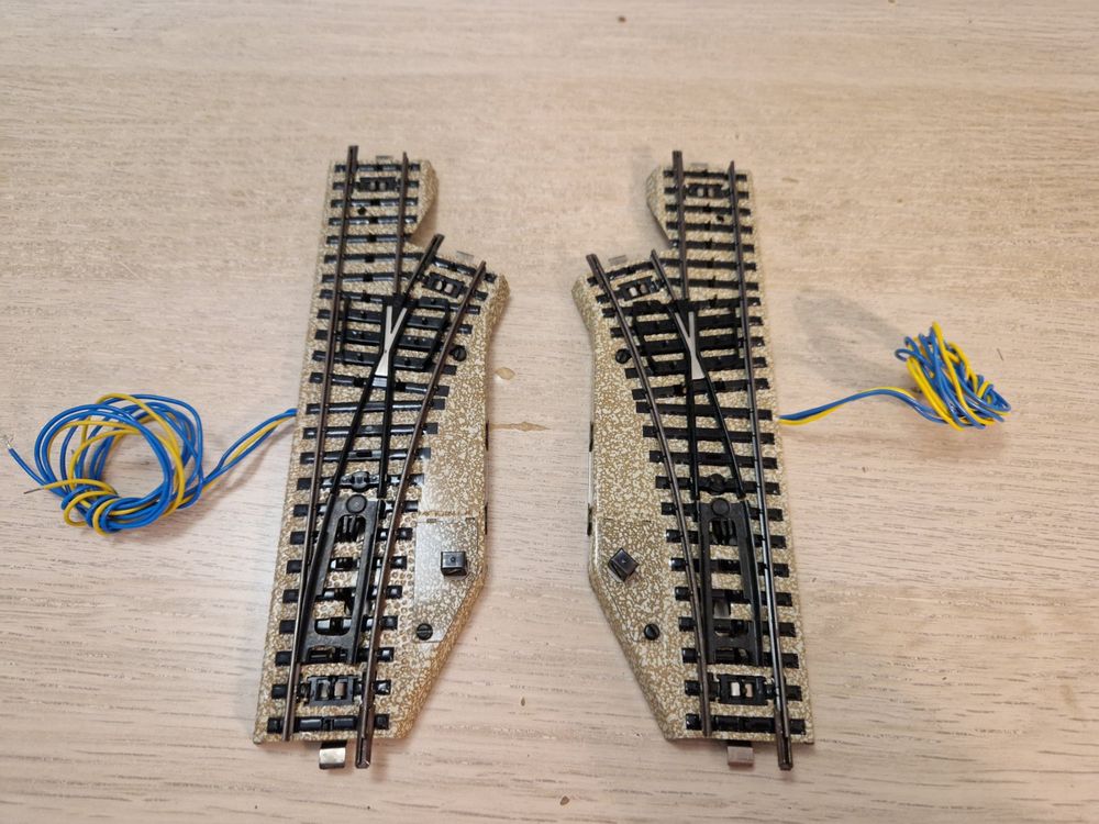 Märklin weichenpaar 5138 + 5139 M H0 (1) (Gebraucht) in St-Aubin-Sauges für CHF 17 – mit ...