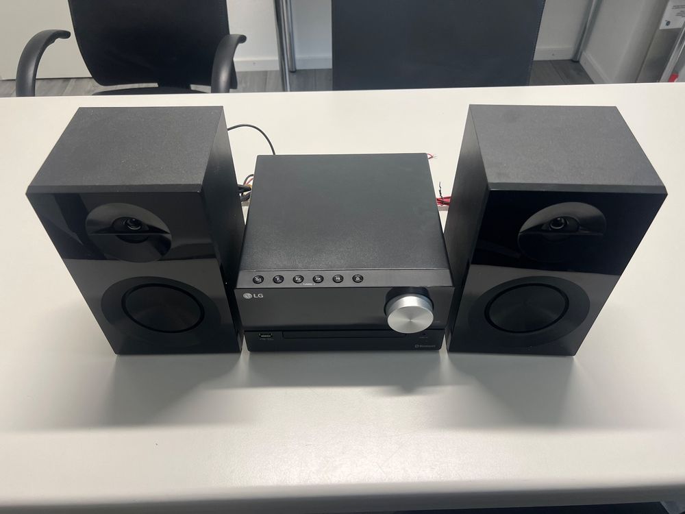 LG HiFi Stereoanlage / DAB Radio 100W / Bluetooth / CD | Kaufen auf Ricardo