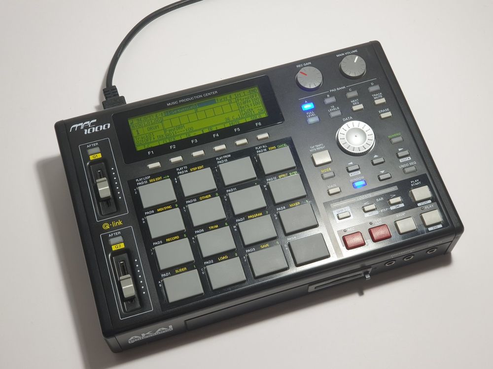 AKAI MPC-1000 (Gebraucht) in Zürich für CHF 300 – mit Lieferung auf ...